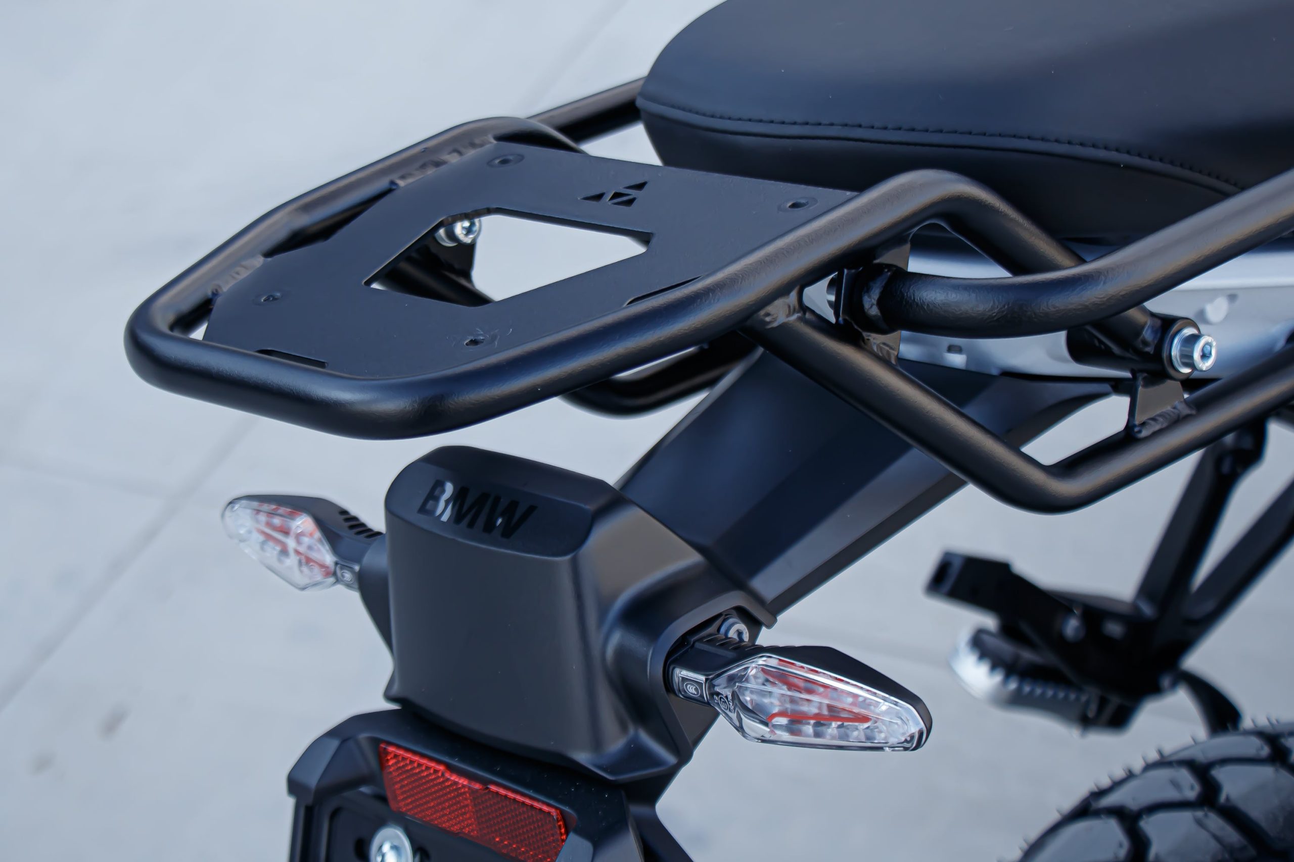 BUMOT DEFENDER EVO REAR RACK & TOP BOX & MOUNT FOR BMW R1300GS - Bumot UK